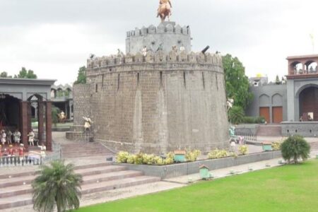 Forts - Discover India