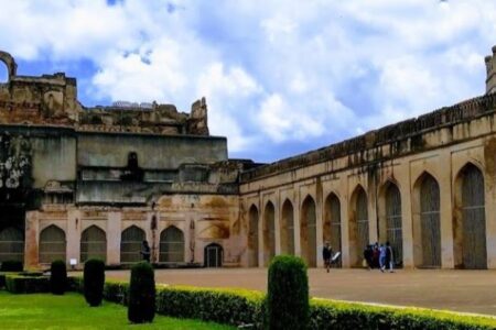 Forts - Discover India