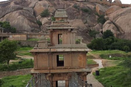 Forts - Discover India