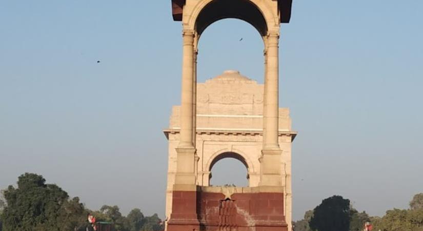 India Gate Monument - Discover India