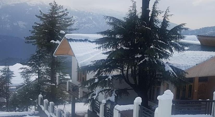 Patnitop Hillstation - Discover India