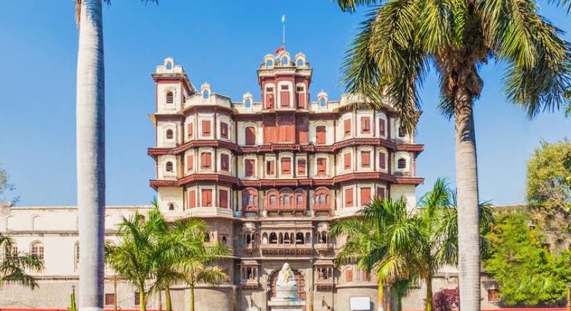Rajwada Palace - Discover India