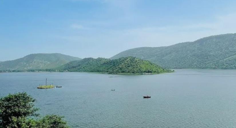 Siliserh Lake Palace - Discover India